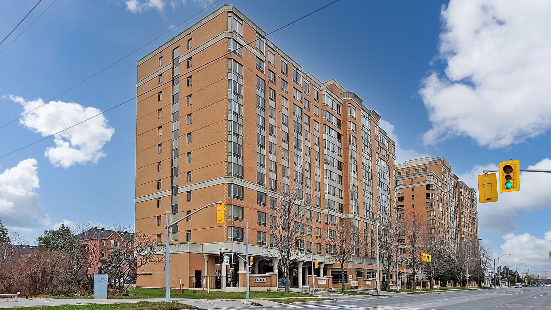 205-3088 Kennedy Road, Scarborough