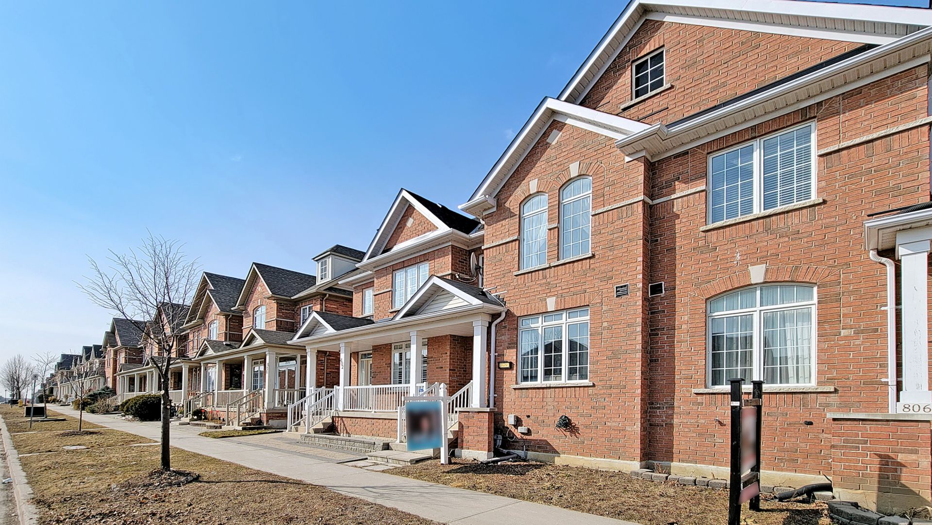 804 Castlemore Ave, Markham