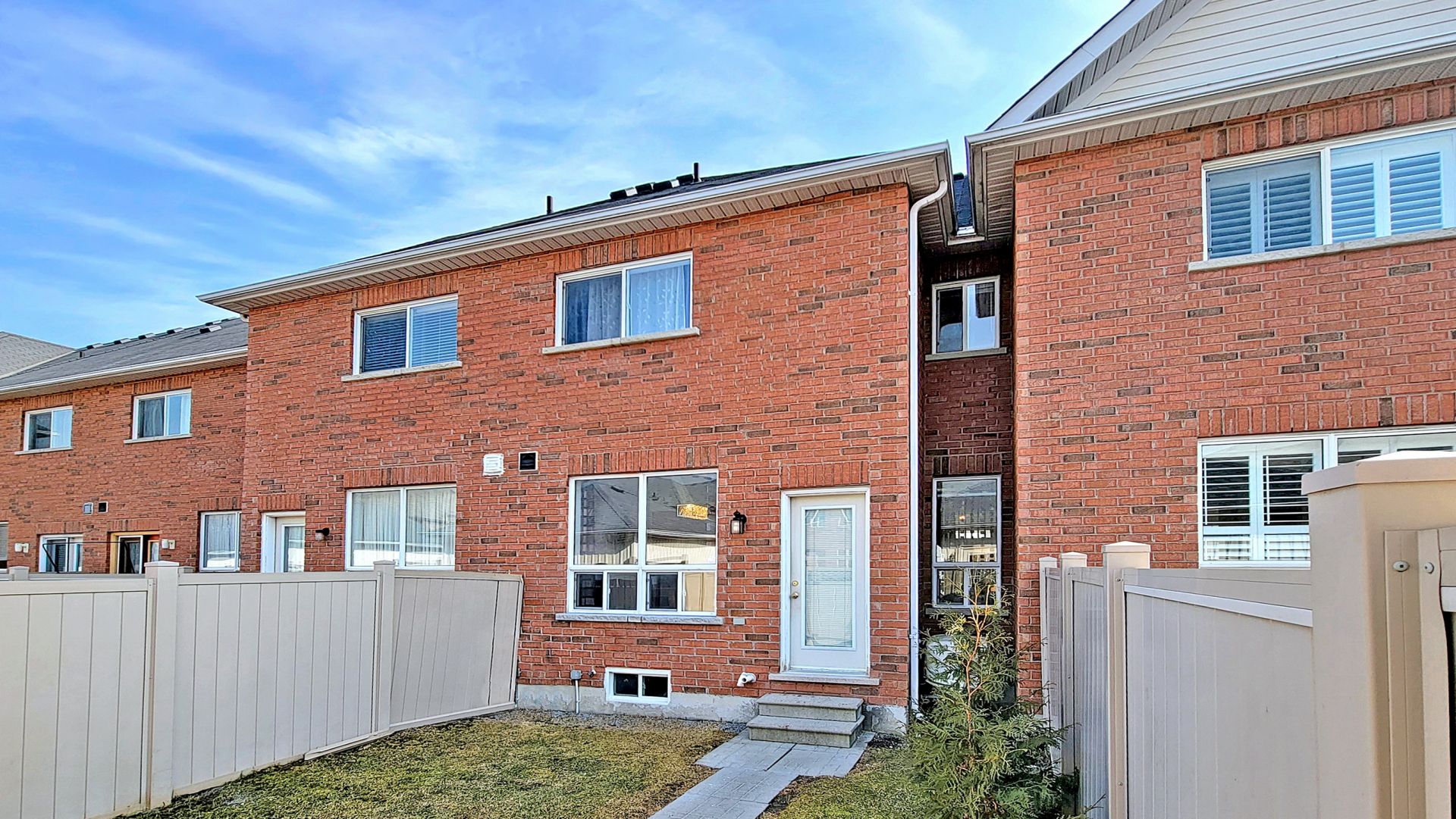 804 Castlemore Ave, Markham